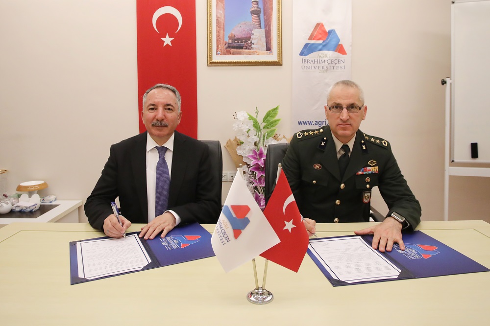 AİÇÜ İle Tugay Komutanlığı Arasında İş Birliği Protokolü İmzalandı ...